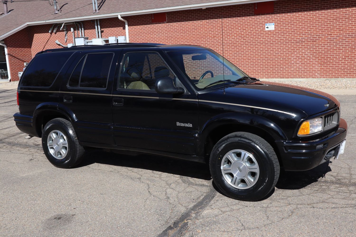 1996 Oldsmobile Bravada Base | Victory Motors of Colorado