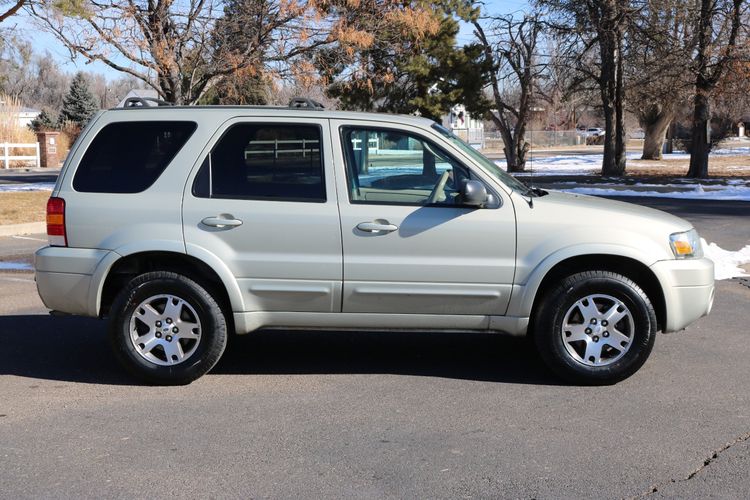 2005 Ford Escape Limited | Victory Motors of Colorado