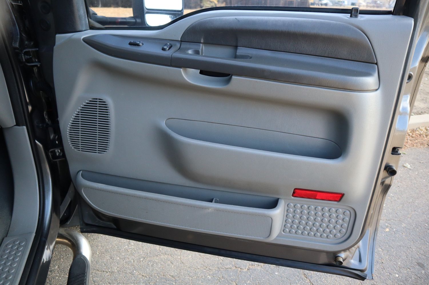 2003 Ford F-250 Super Duty XLT | Victory Motors of Colorado