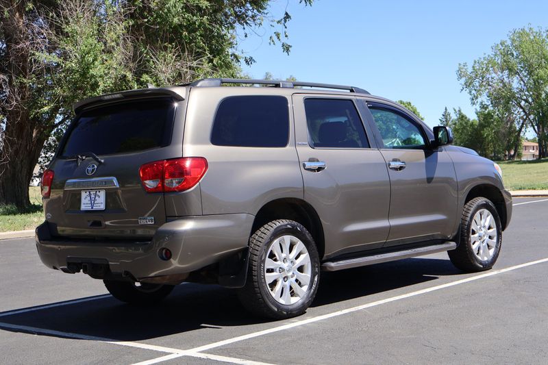 2012 Toyota Sequoia Photos