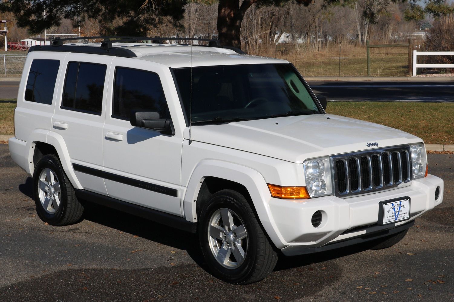 2007 Jeep Commander Sport | Victory Motors of Colorado