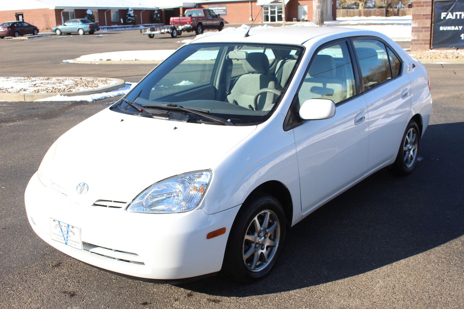 2001 Toyota Prius | Victory Motors of Colorado