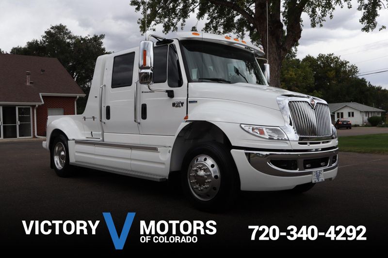 International Rxt Hauler