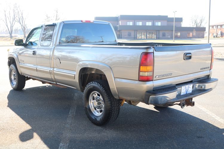 2001 Chevrolet Silverado 2500HD LS | Victory Motors of Colorado