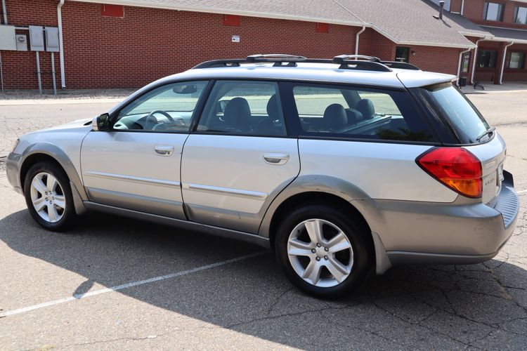 2005 Subaru Outback 2.5 XT Limited | Victory Motors of Colorado