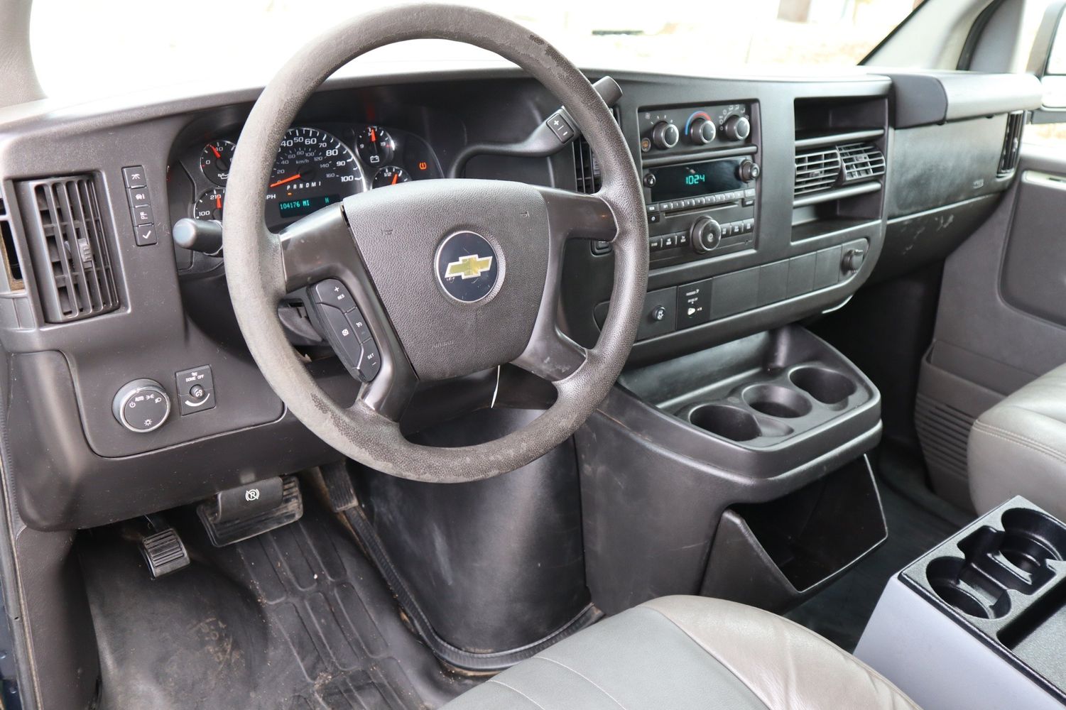 2010 Chevrolet Express Passenger LS 3500 | Victory Motors of Colorado