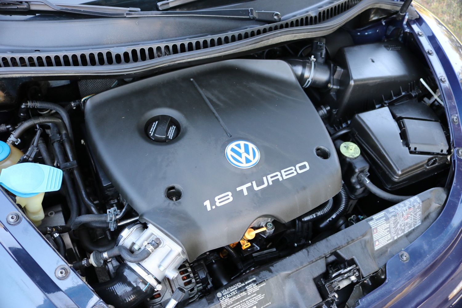 2001 Volkswagen New Beetle GLX 1.8T | Victory Motors of Colorado