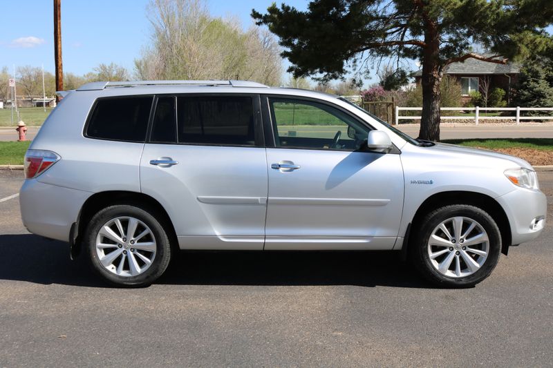 2008 Toyota Highlander Photos