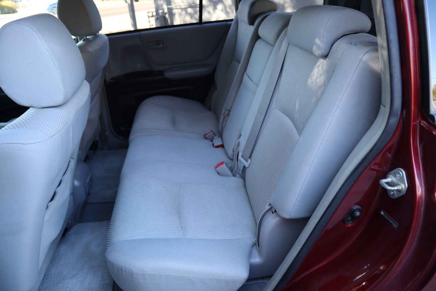 2006 Toyota Highlander Base | Victory Motors of Colorado