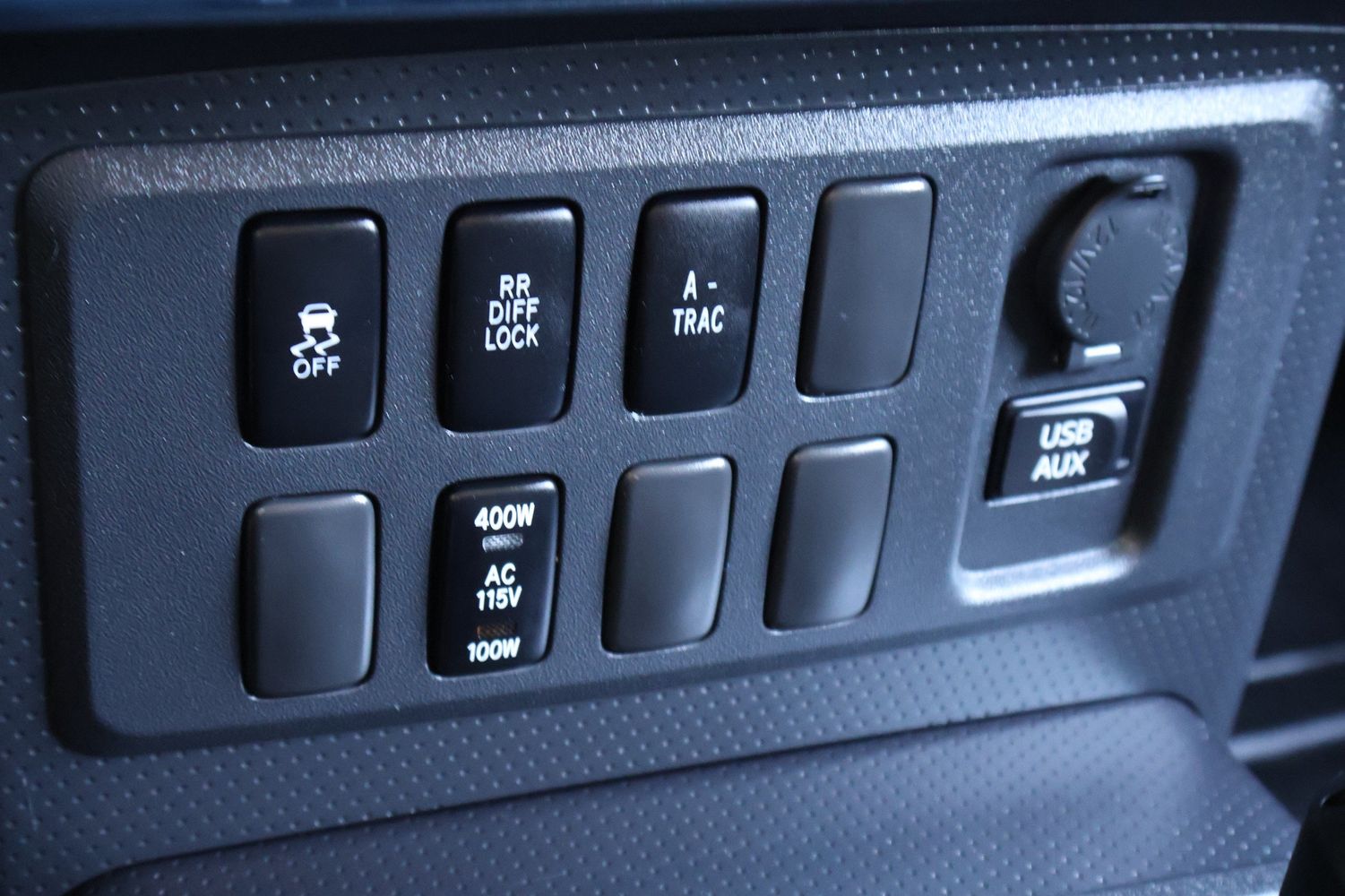 2011 Toyota FJ Cruiser Base | Victory Motors of Colorado