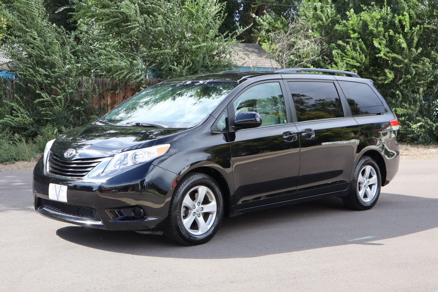2012 Toyota Sienna LE 8-Passenger | Victory Motors of Colorado