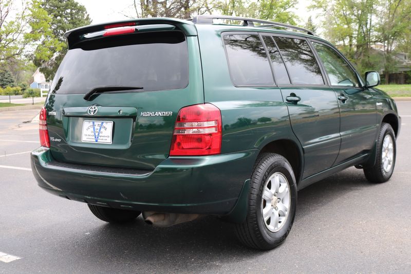 2001 Toyota Highlander Photos