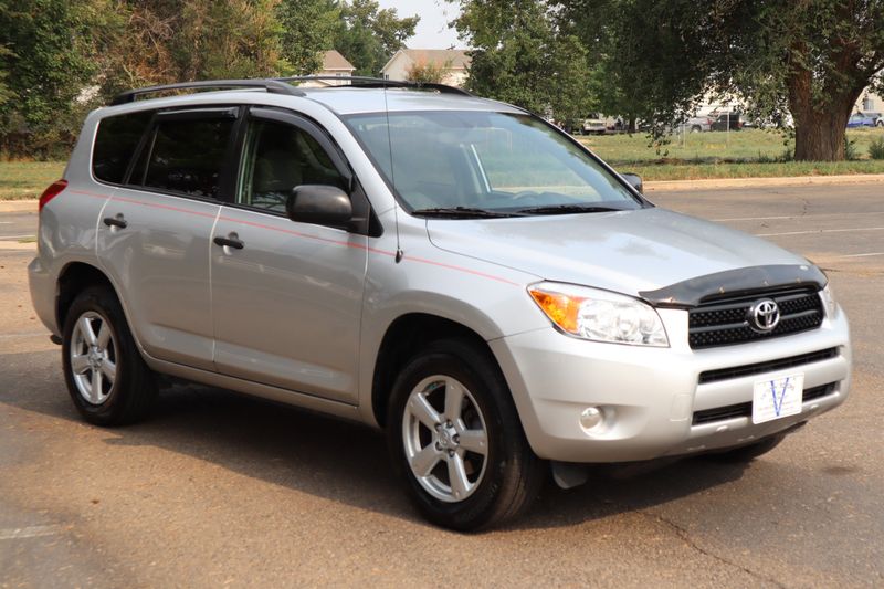 2007 Toyota RAV4 Photos