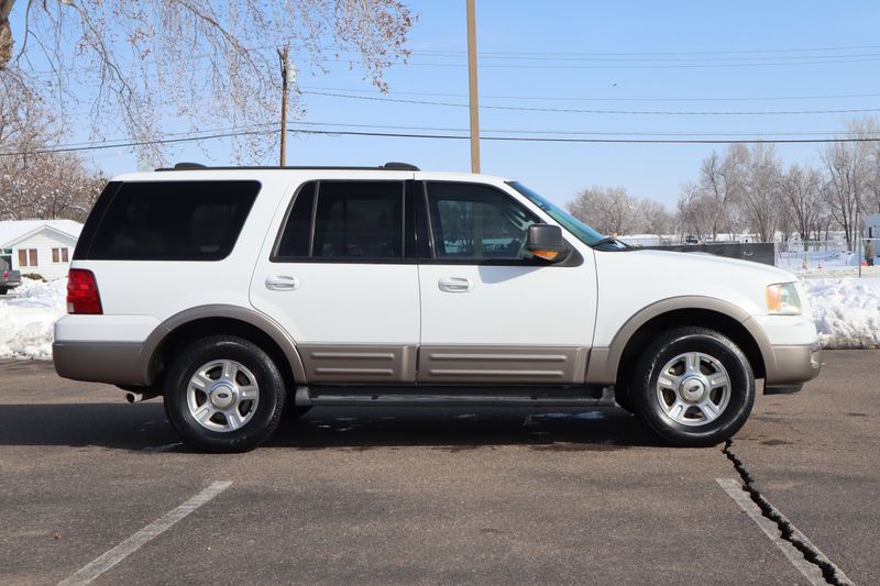 2003 Ford Expedition Photos