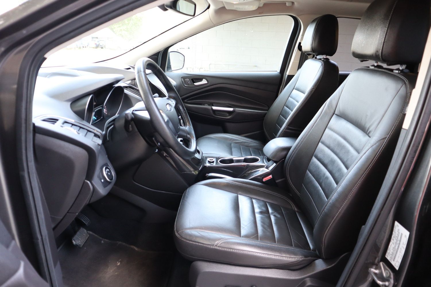 2015 Ford Escape Titanium | Victory Motors of Colorado