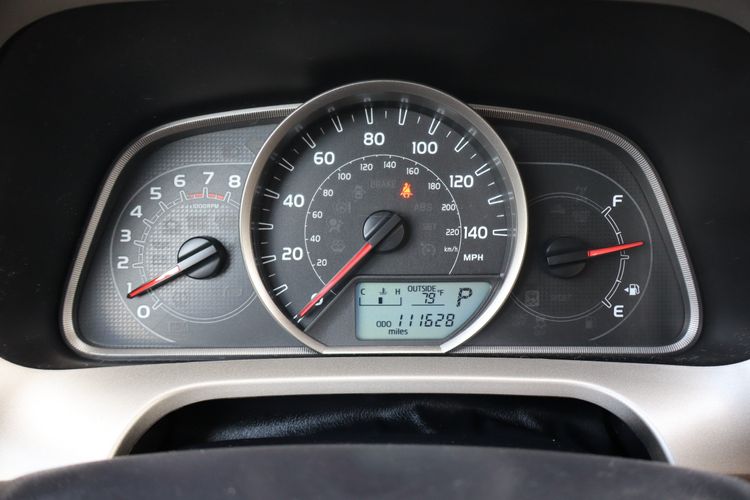 2014 Toyota RAV4 XLE | Victory Motors of Colorado