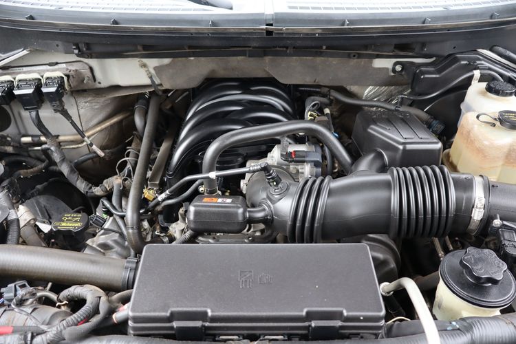 2010 Ford F-150 XLT | Victory Motors of Colorado