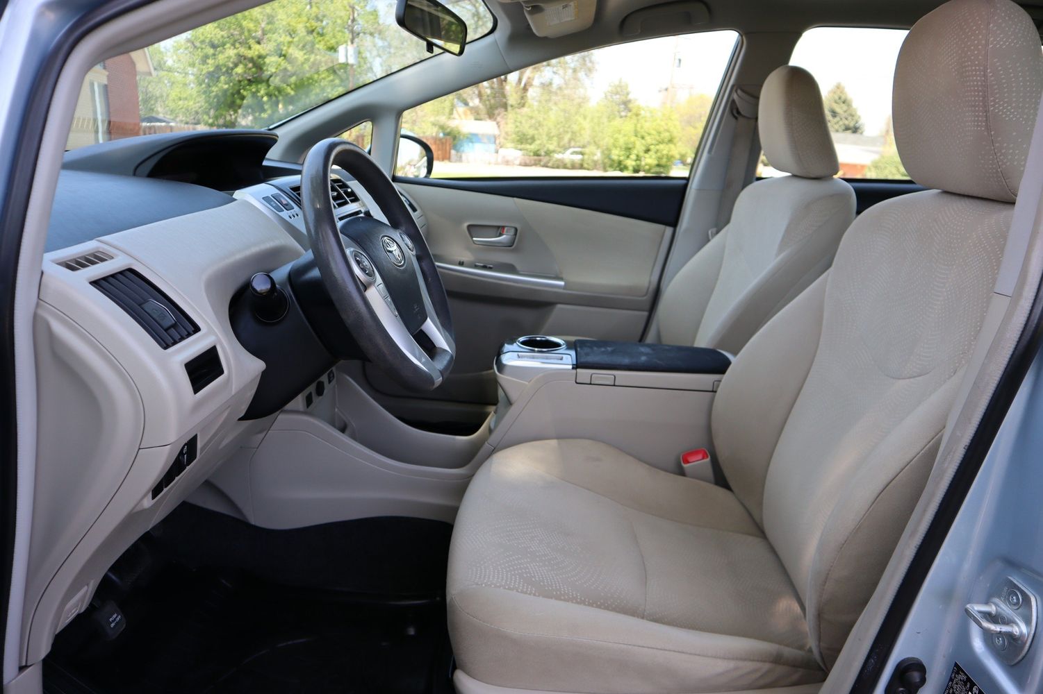 2010 Toyota Prius Interior Colors