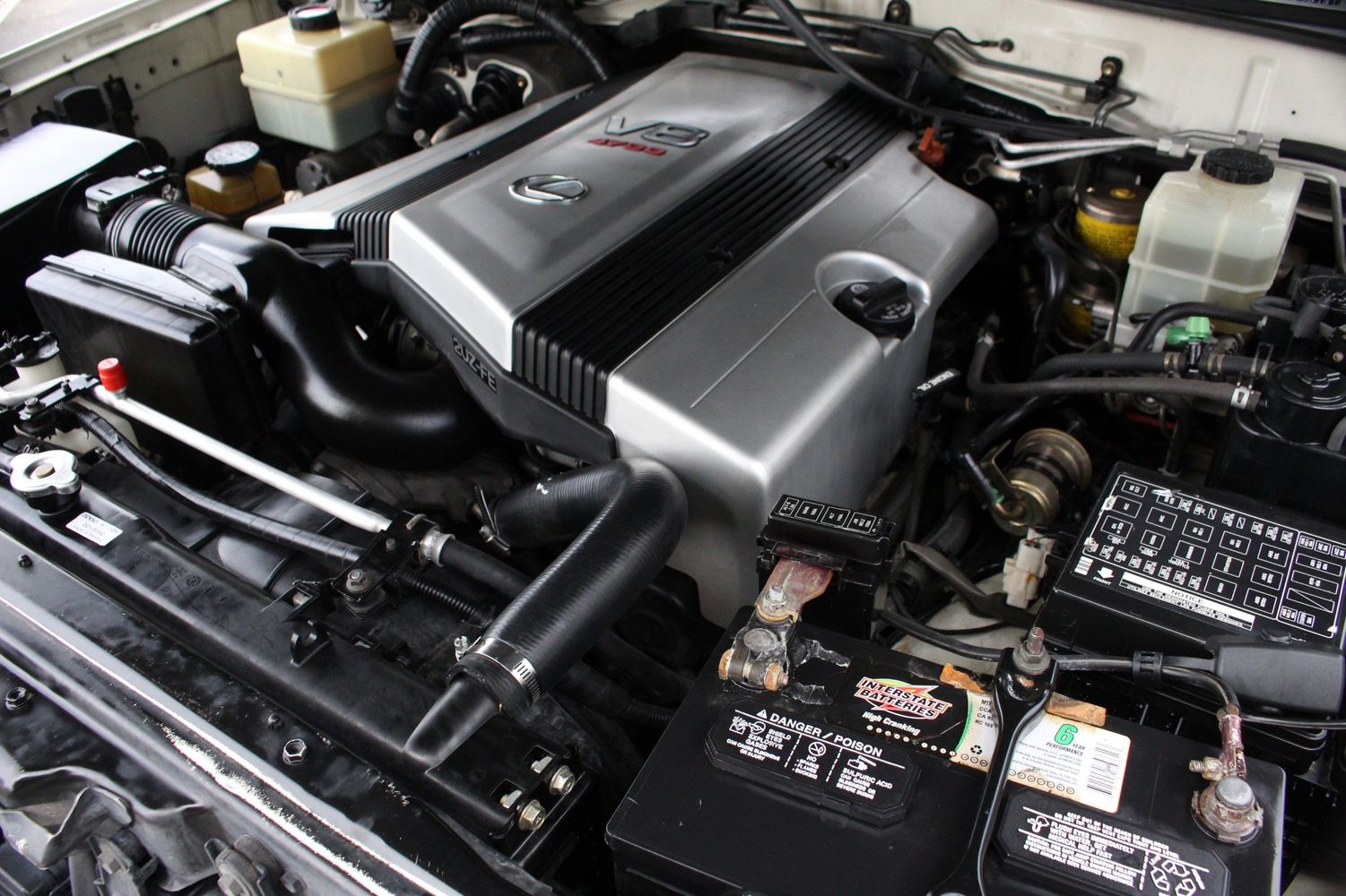 2001 Lexus LX 470 Base | Victory Motors of Colorado