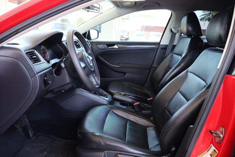 2012 Volkswagen Jetta Base | Victory Motors of Colorado