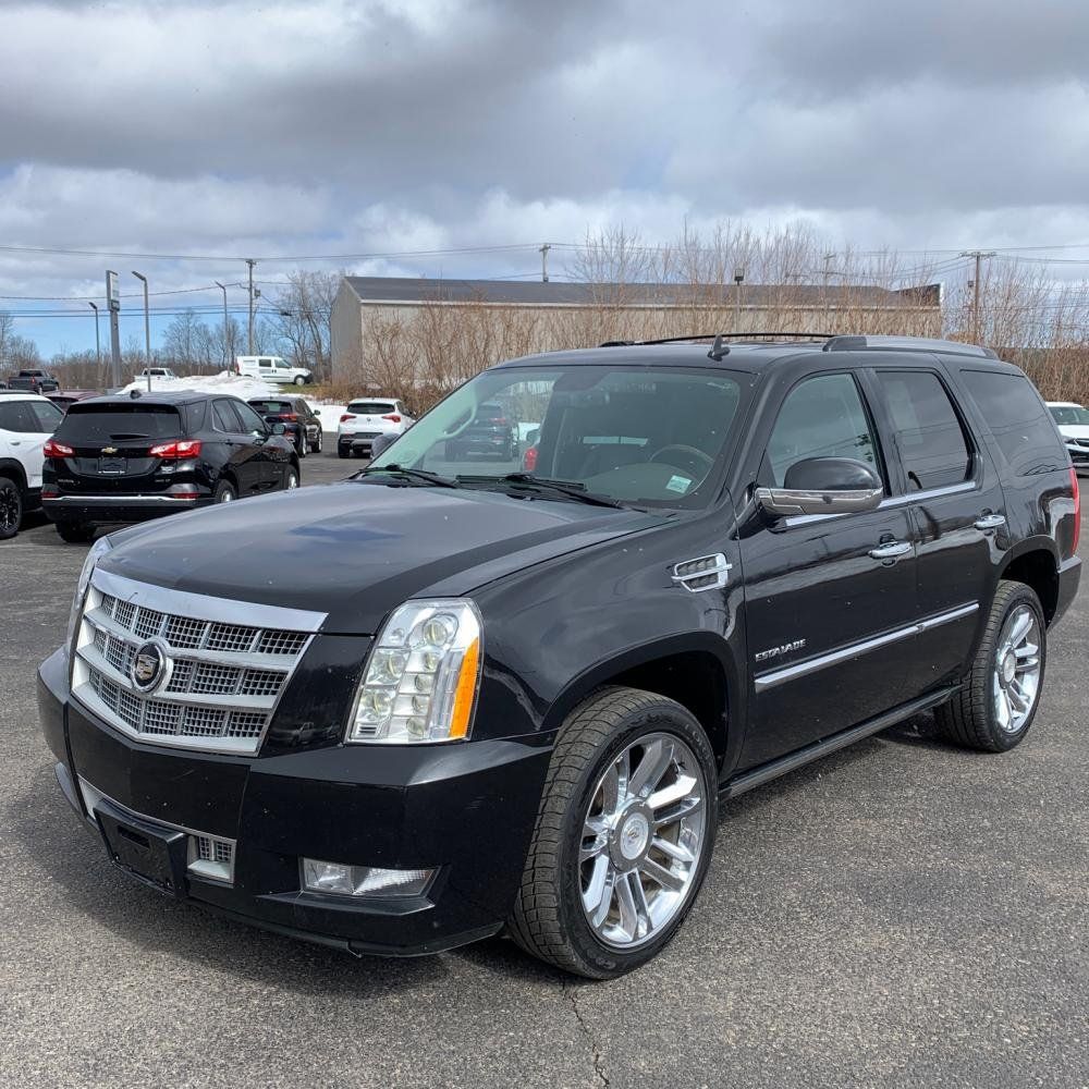 2011 Cadillac Escalade Platinum