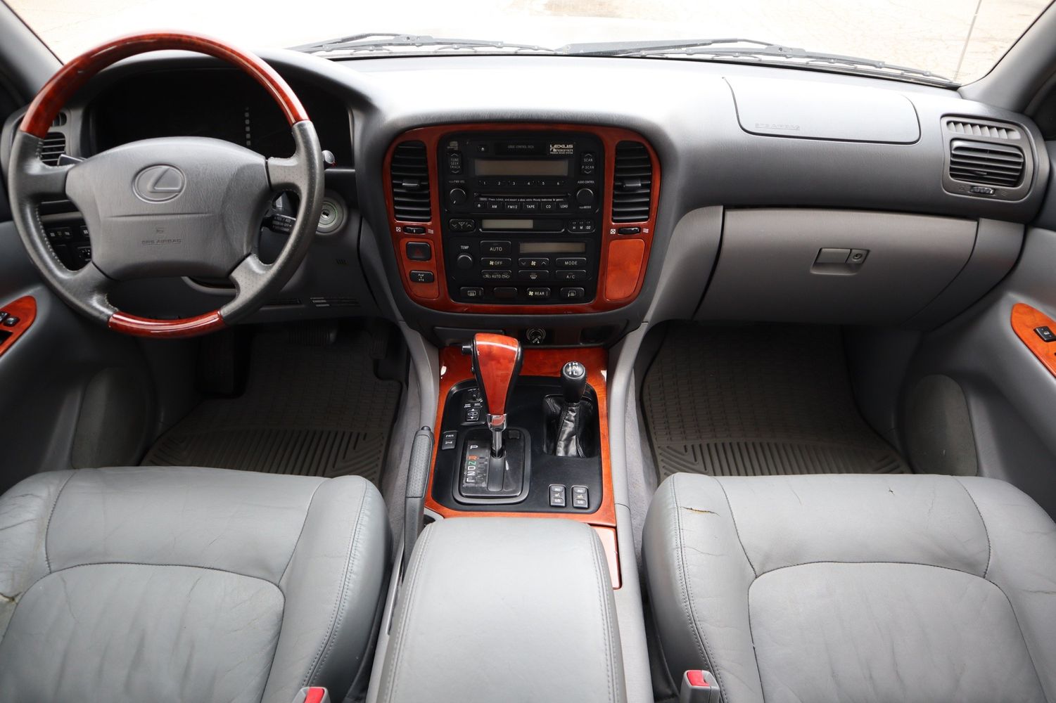 2000 Lexus LX 470 Base | Victory Motors of Colorado