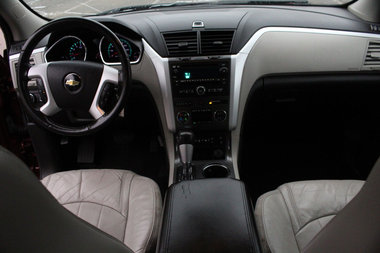 2011 Chevrolet Traverse LTZ | Victory Motors of Colorado