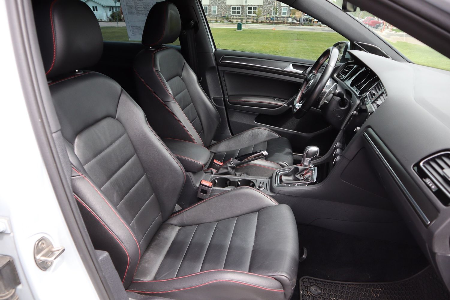 2018 Volkswagen Golf GTI Autobahn | Victory Motors of Colorado