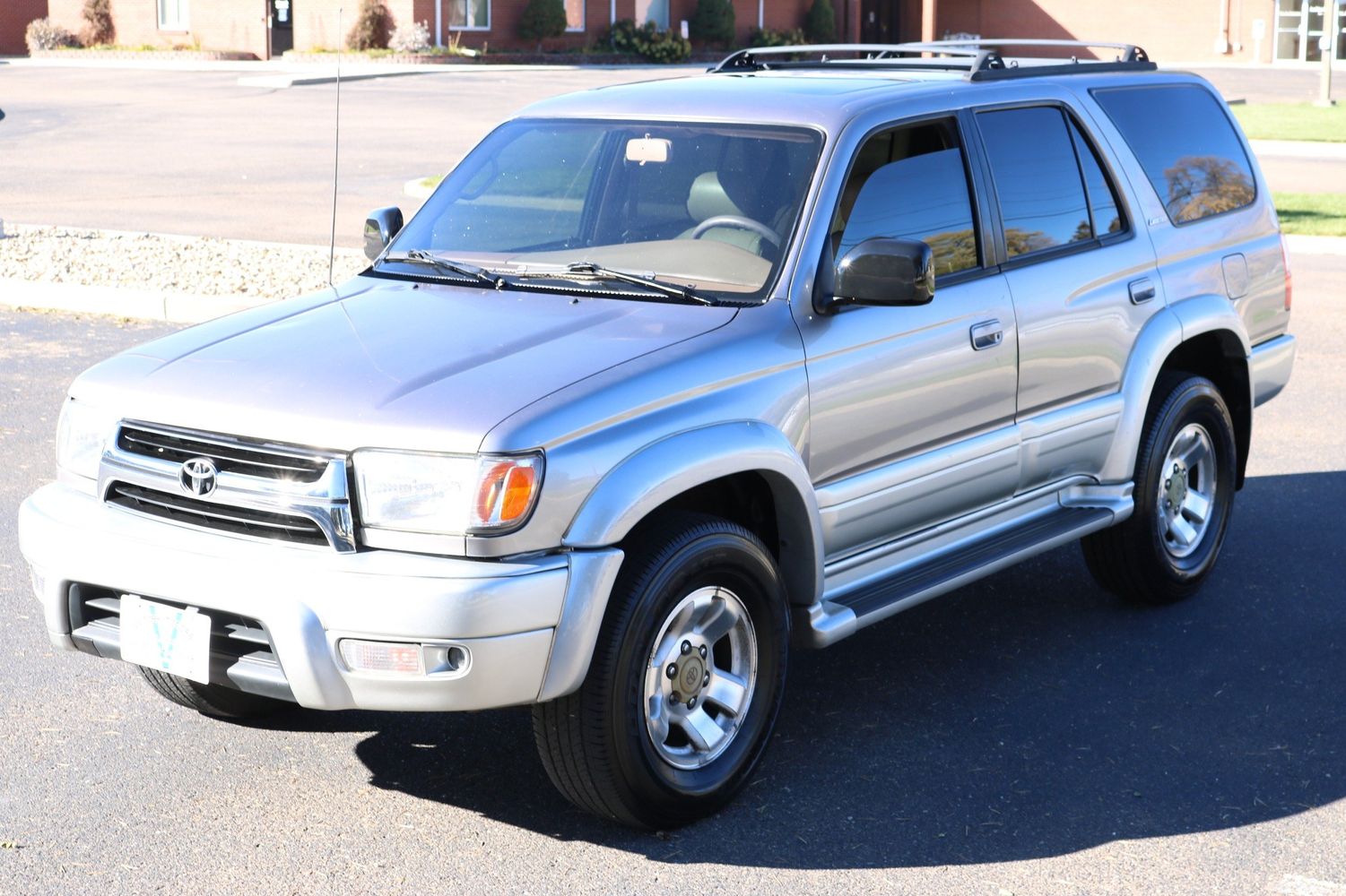 2001 Toyota 4Runner Limited | Victory Motors of Colorado