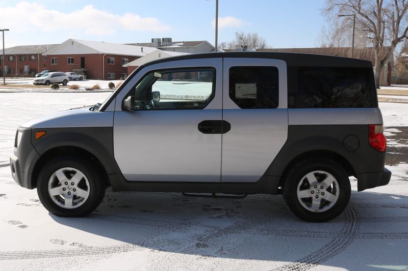 2003 Honda Element Photos