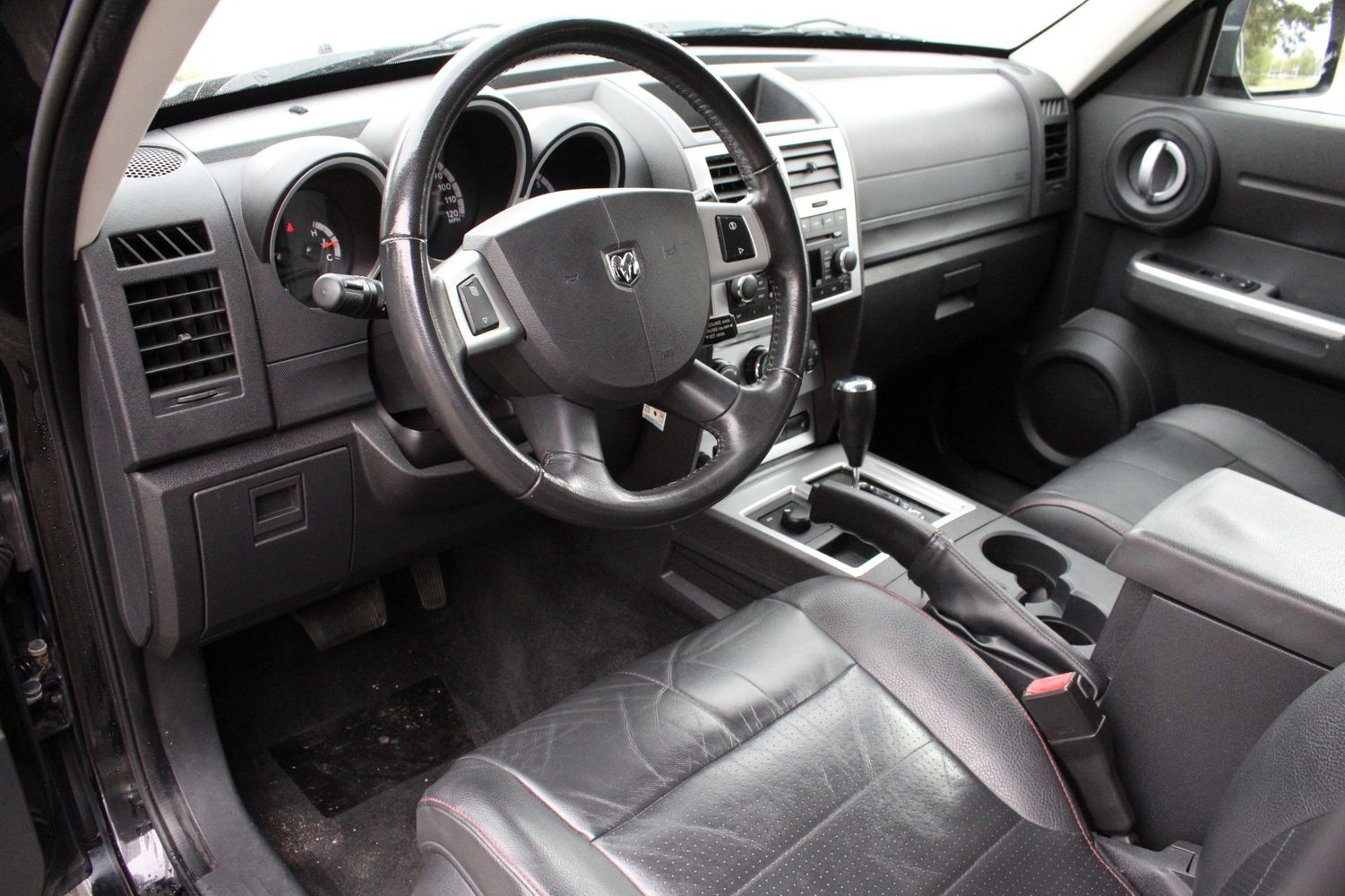 2007 Dodge Nitro R/T | Victory Motors of Colorado