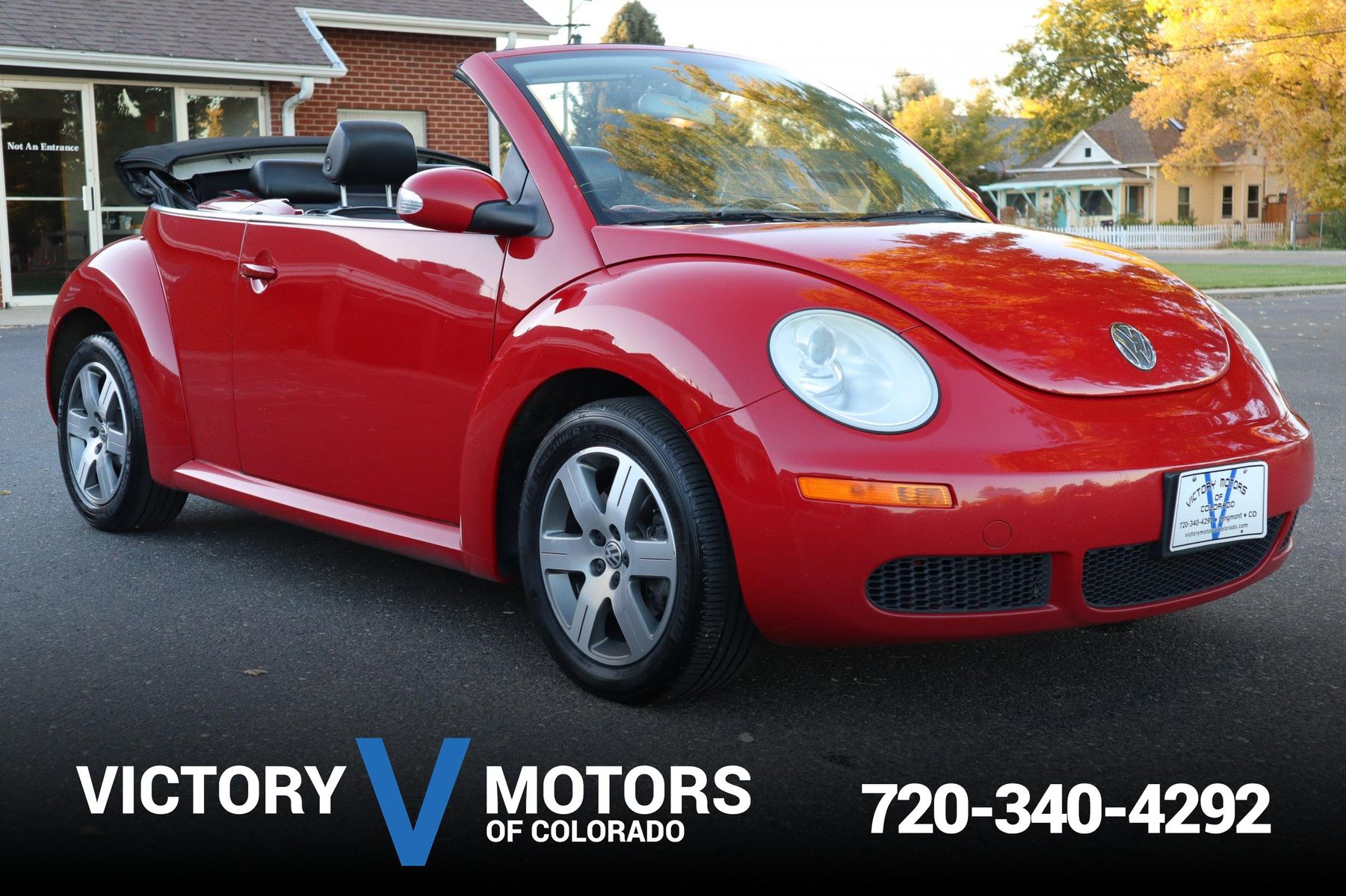 2006 Volkswagen New Beetle Convertib 2 5 Pzev Victory Motors Of Colorado