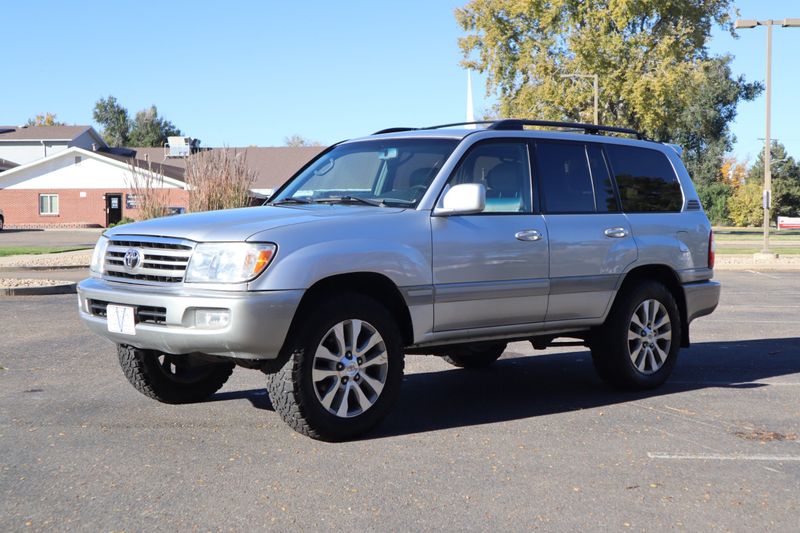 2006 Toyota Land Cruiser Photos