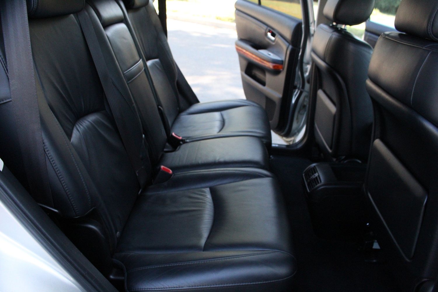 2005 Lexus RX 330 | Victory Motors of Colorado