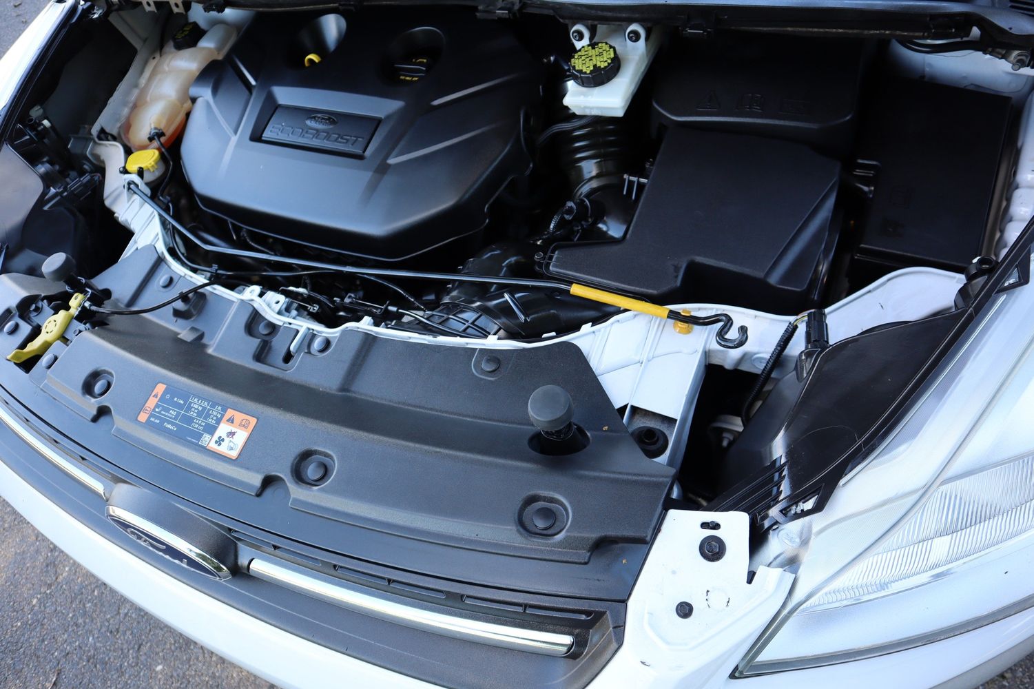 2016 Ford Escape SE | Victory Motors of Colorado