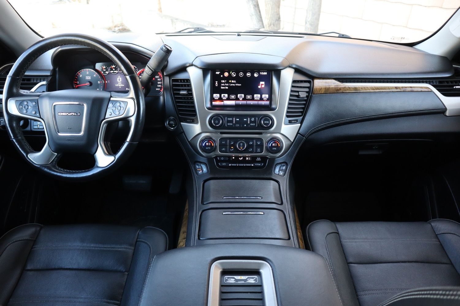 2016 GMC Yukon Denali | Victory Motors of Colorado