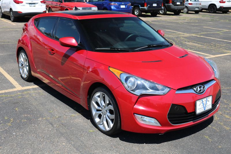 2012 Hyundai Veloster Photos