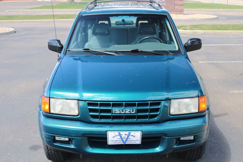 1998 Isuzu Rodeo Photos