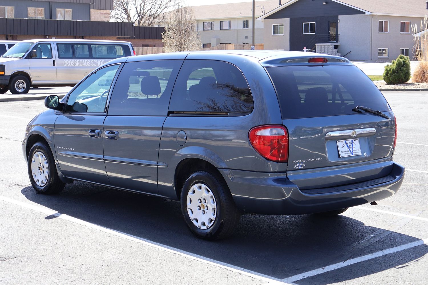 2001 Chrysler Town and Country LX | Victory Motors of Colorado