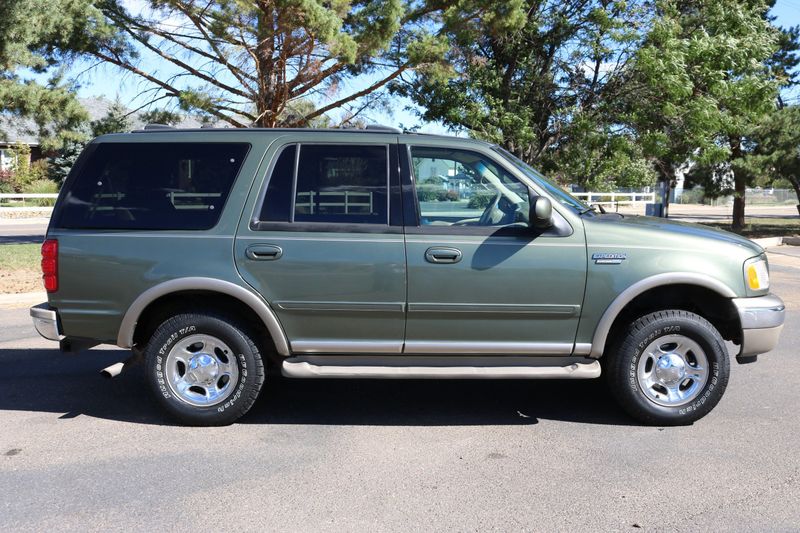 2001 Ford Expedition Photos