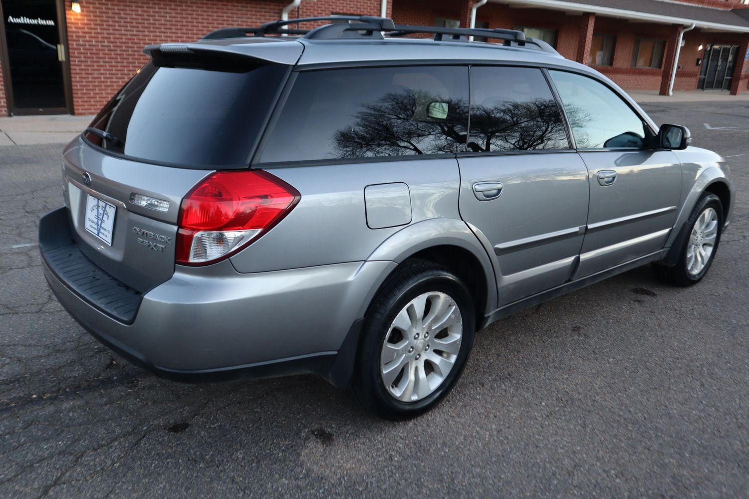2009 Subaru Outback 2.5XT Limited | Victory Motors of Colorado