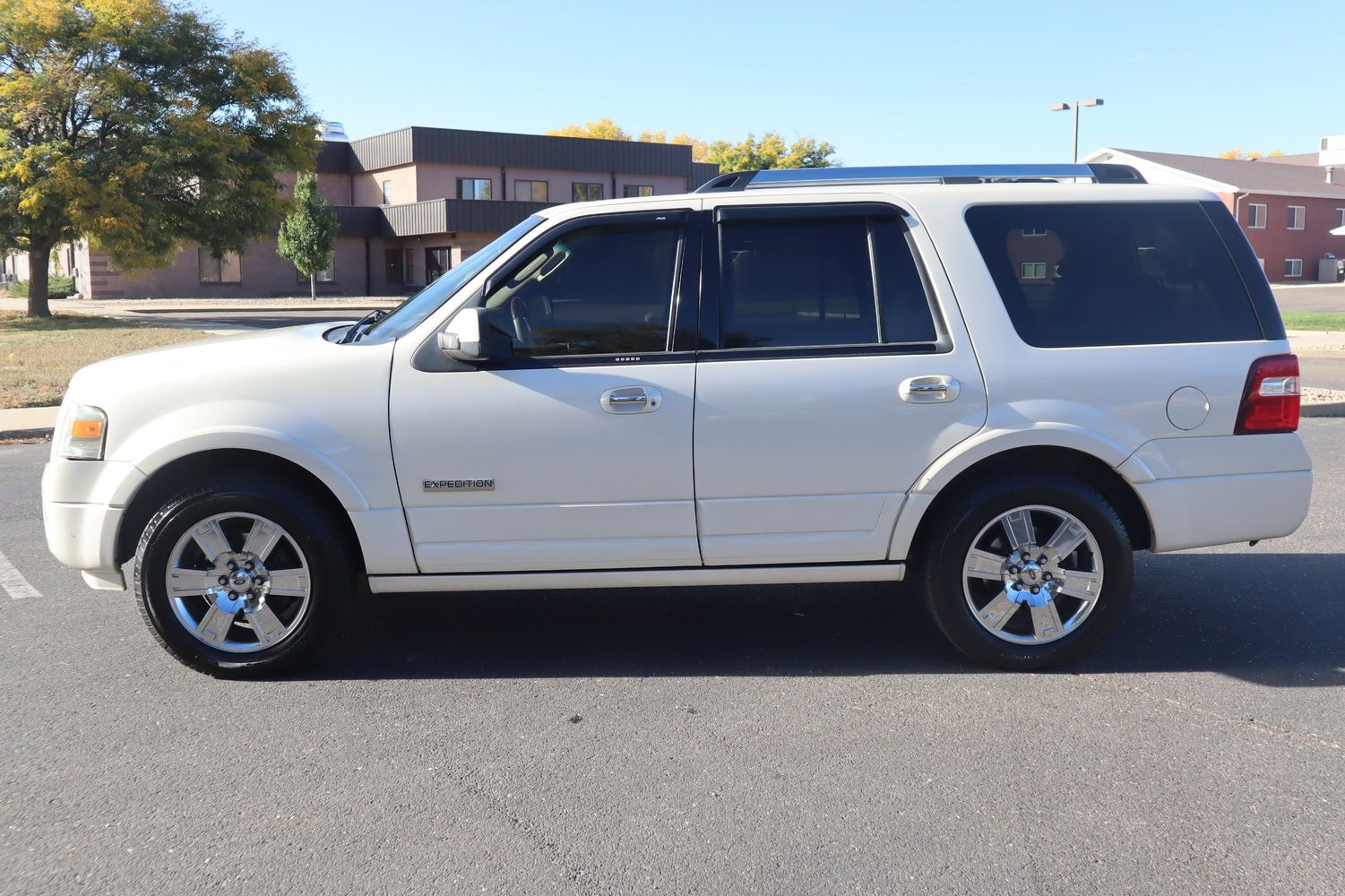 2008 Ford Expedition Limited | Victory Motors of Colorado