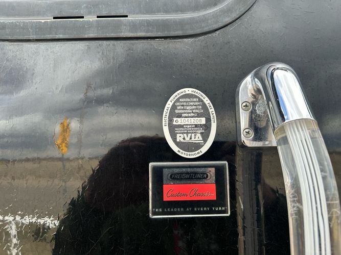 2003 Freightliner XC Chassis | Country Truck & Auto