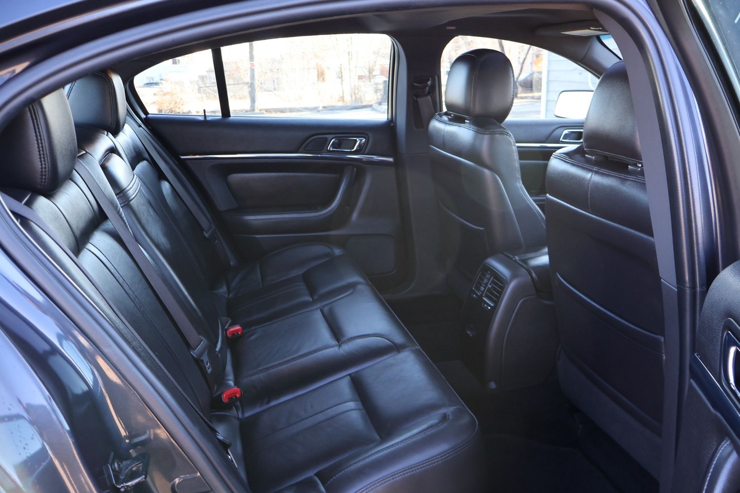 2013 Lincoln MKS EcoBoost | Victory Motors of Colorado