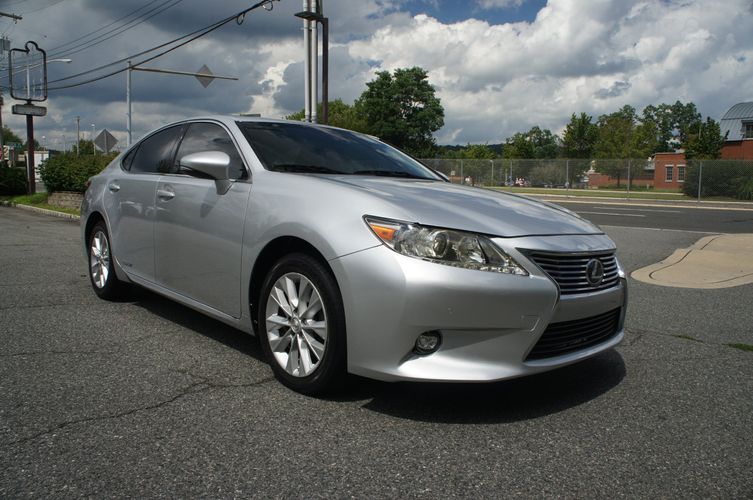 2014 Lexus ES 300h Hybrid | Zoom Auto Group - Used Cars New Jersey