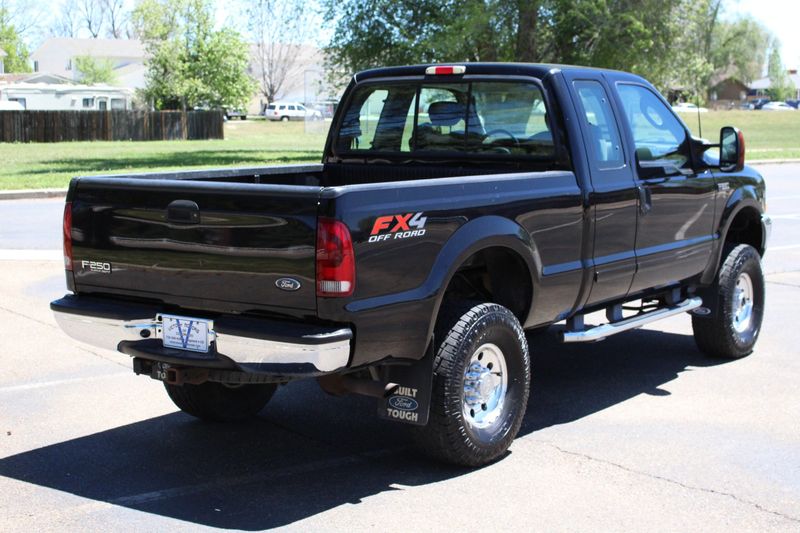 2003 Ford F-250 Super Duty Photos