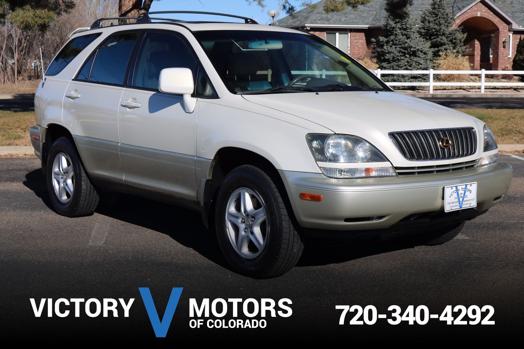 1999 Lexus RX 300 AWD | Victory Motors of Colorado