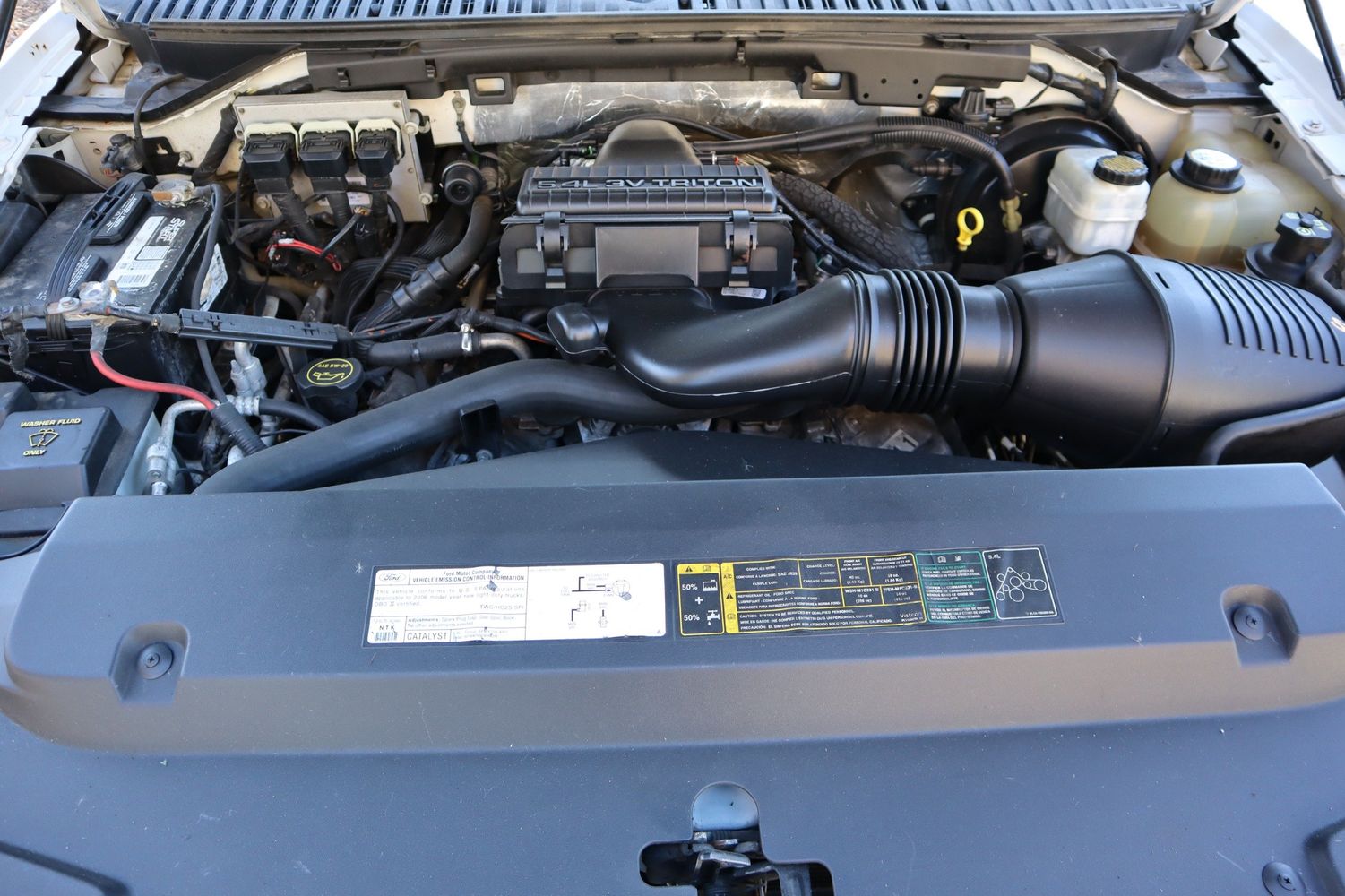 2006 Ford Expedition XLT | Victory Motors of Colorado