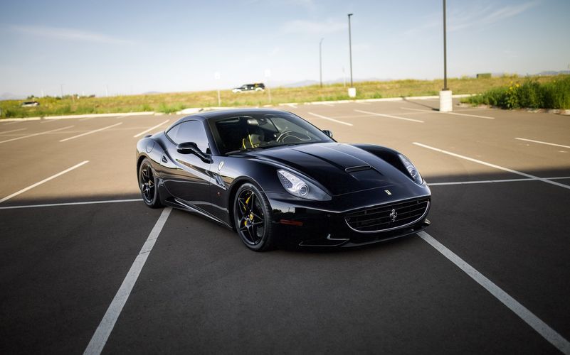 2013 Ferrari California Base | Storm Mountain Motors