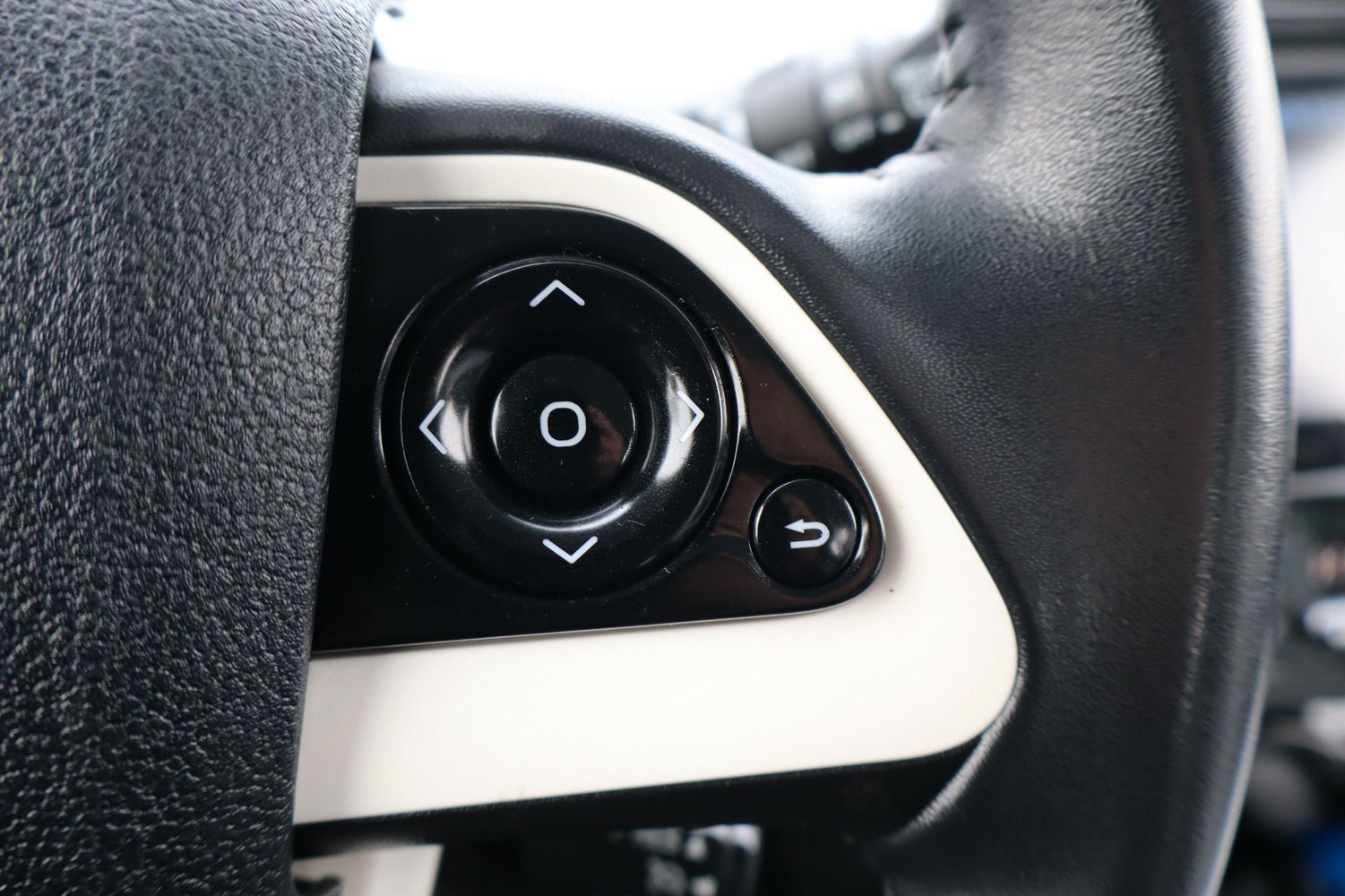 2016 Toyota Prius Three | Victory Motors of Colorado